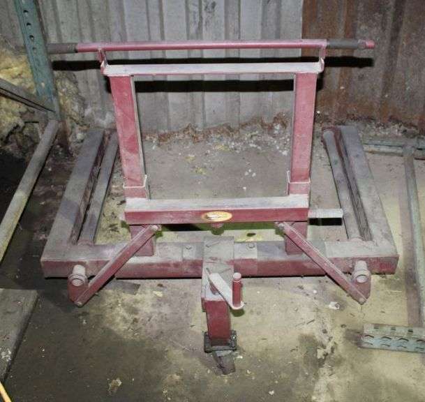 Northern Industrial Adjustable Engine Hoist Stand - Auction Ohio