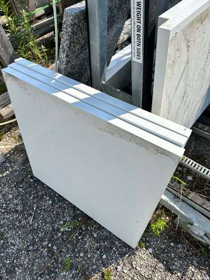 Large White Quartz Slab with Minor Edge Wear - Auction Ohio