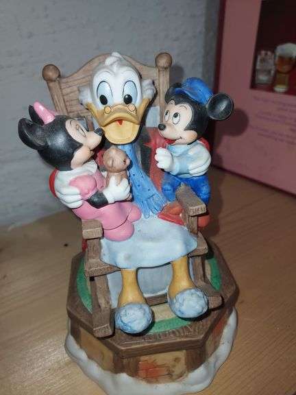 Schmid Mickey Christmas Carol Music Box 7'' Tall - Auction Ohio