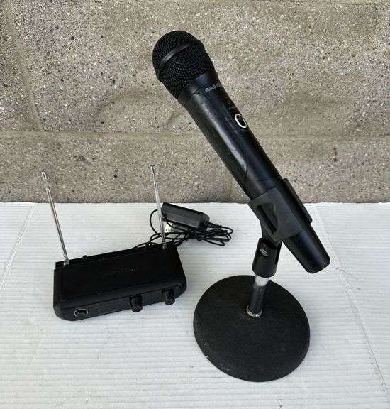 Vintage Radio Shack Wireless Microphone - Auction Ohio