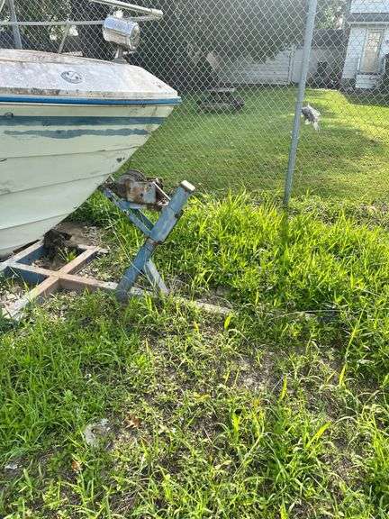 Tri-sonic speed boat(No Title Or Keys) - Auction Ohio