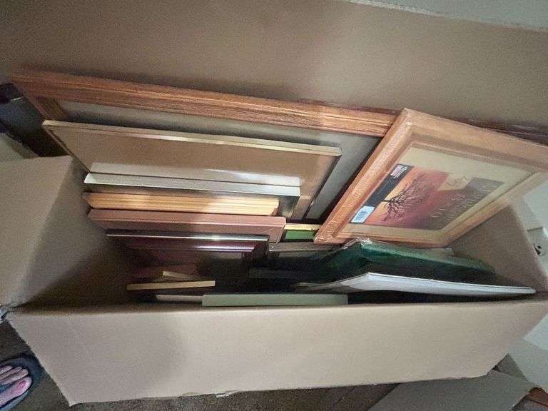 Picture Frames - Auction Ohio