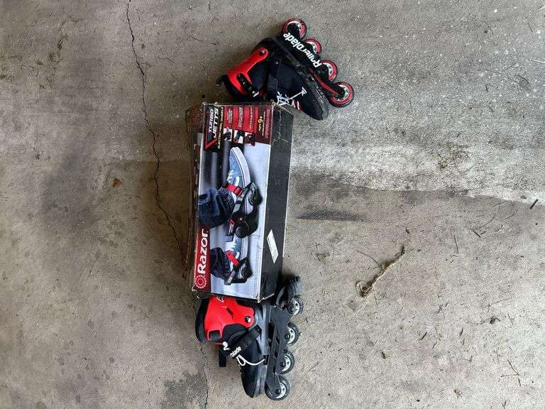 Razor Turbo Jetts & Rollerblade - Auction Ohio