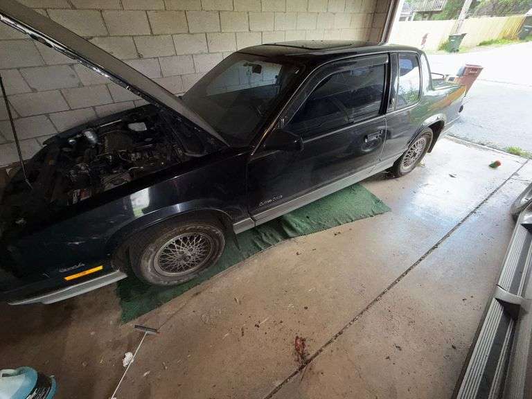 1988 Oldsmobile Cutlass Calais International 79K Miles! - Auction Ohio