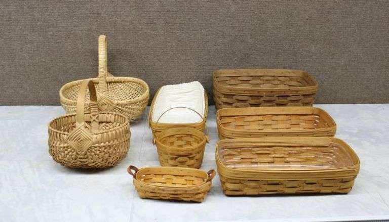 Longaberger and Royce Craft Handwoven Baskets - Auction Ohio