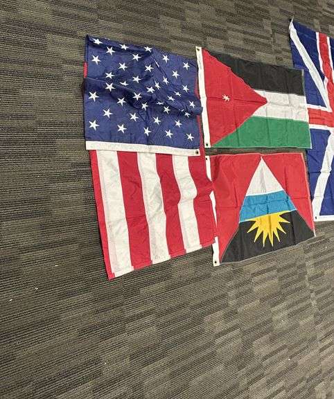 Seven Different Flags – Assorted Designs - Auction Ohio