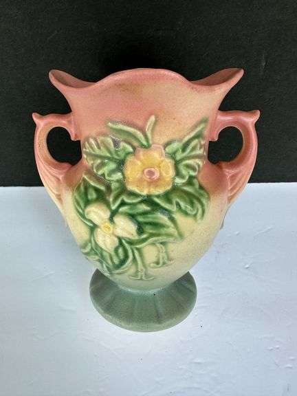 Mid Century Hull Pottery Wild Flowers Vase W-4-6 1/2 - Auction Ohio