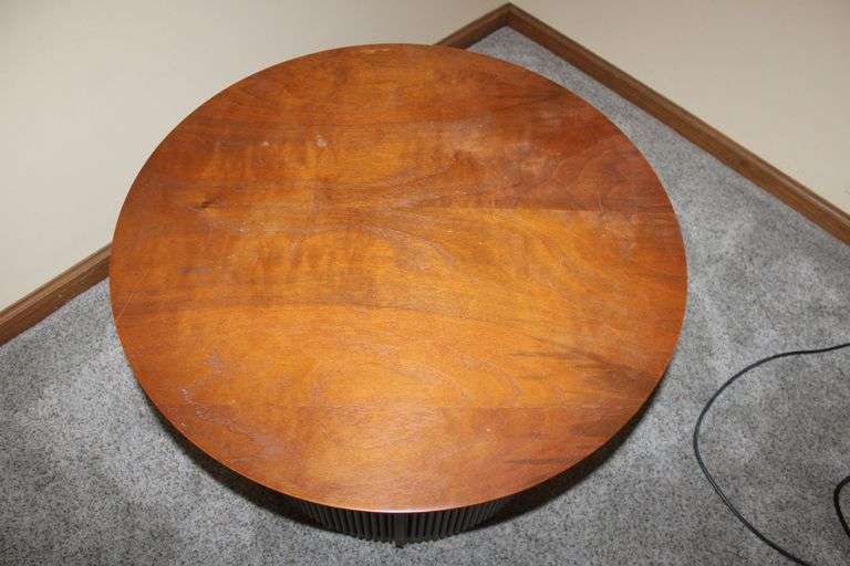 MCM Storage Side Table - Auction Ohio