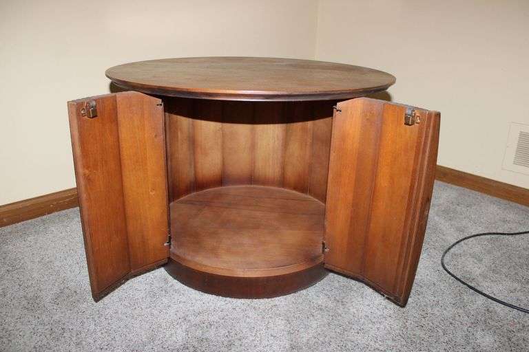 MCM Storage Side Table - Auction Ohio