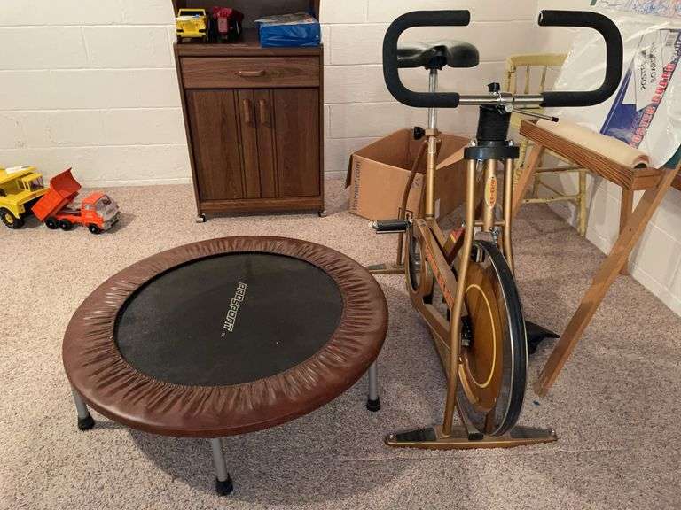 Vintage Exercise Equioment - Auction Ohio