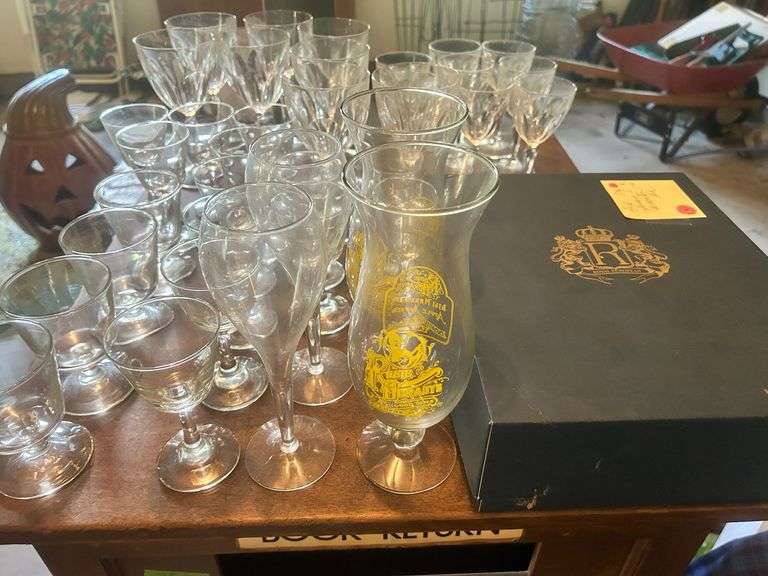 Royal European Crystal, Stemware - Auction Ohio