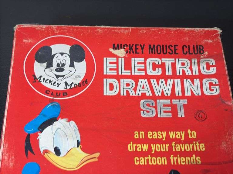 Mickey Mouse Electric Drawing Set - Auction Ohio