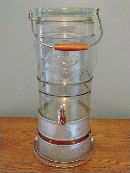 Beverage container - Auction Ohio