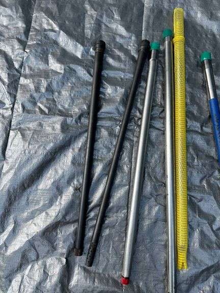 Extendable Metal Poles and Accessories - Auction Ohio