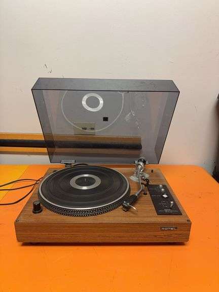 Rotel Direct Drive Turntable RP-3000 - Auction Ohio