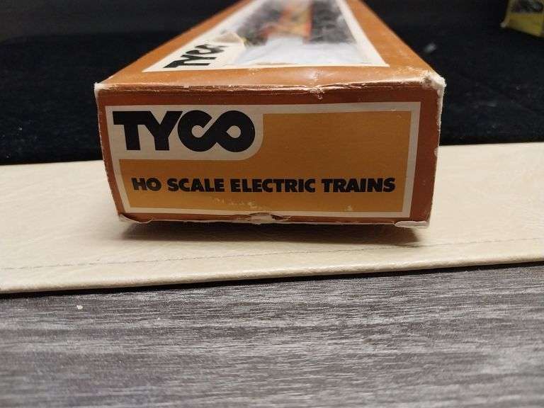 3TYCO HO Scale ALCO C-630 Locomotive – Chessie System C&O #1102 ...