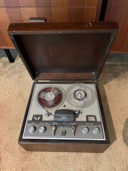 Ampex 960 Magnetic Reel-to-Reel Tape Recorder in Wooden Case - Auction Ohio