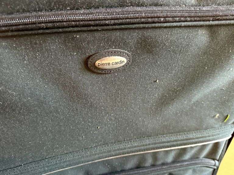 Luggage - Auction Ohio