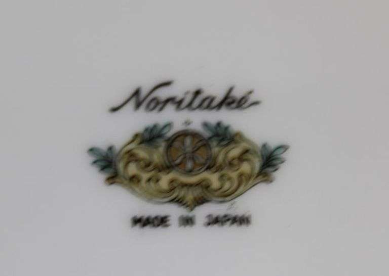 Noritake China Dinnerware Set with Floral Design and Gold Trim, Made in ...