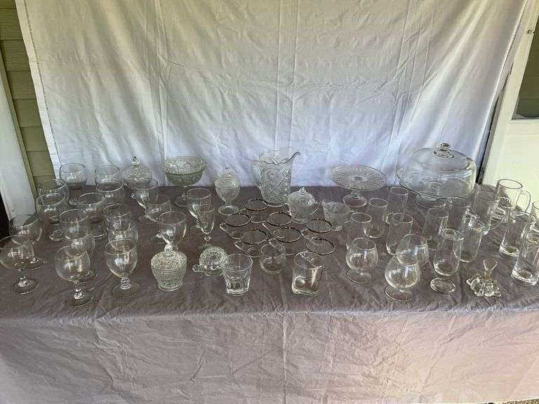 Clear Glass Items - Auction Ohio