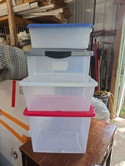 Assorted small storage totes. - Auction Ohio