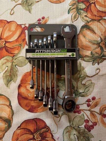 Pittsburgh Pro 7Pc SAE Ratcheting Combo Wrench Set - Auction Ohio