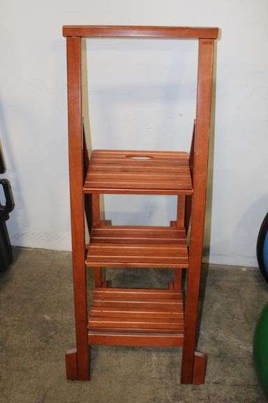 Wooden Step Shelf - Auction Ohio