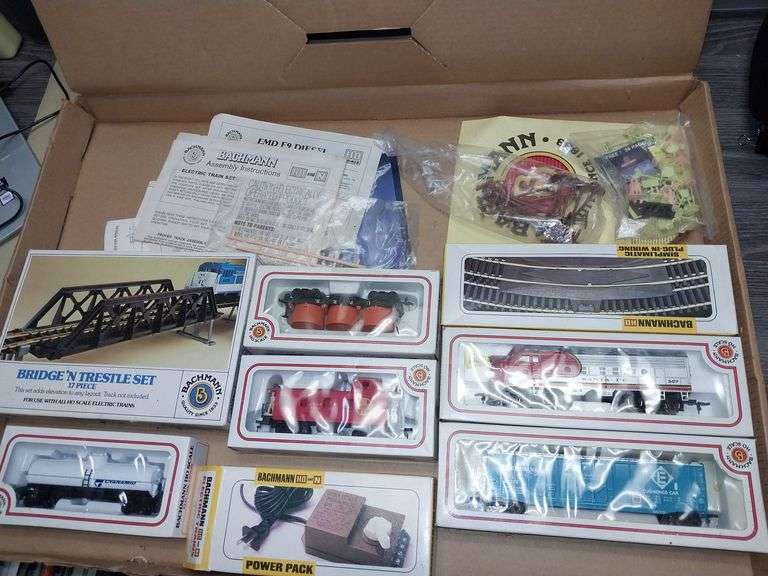 Model Railroading Auction – HO Scale Trains, Track, Electronics, Tools ...