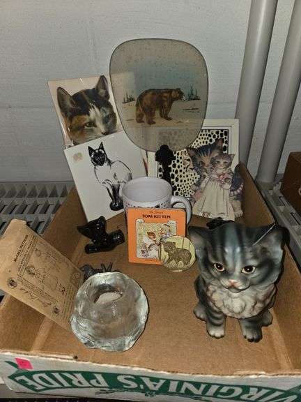 Cat collectibles - Auction Ohio
