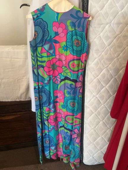 Handmade Mod Maxi Dress - Auction Ohio