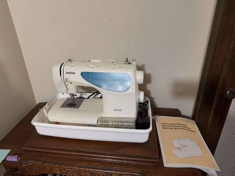 Brother Sewing Machine with Accessories and Case - Auction Ohio