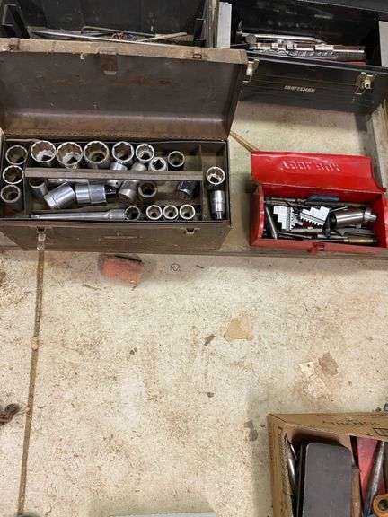 Socket Sets in Metal Boxes - Auction Ohio