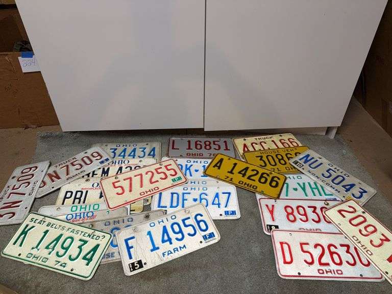 License Plates - Auction Ohio