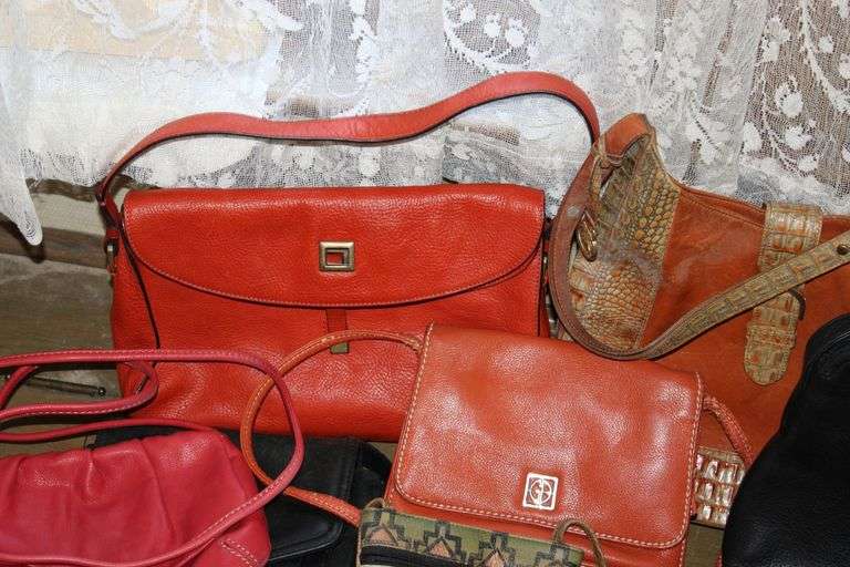 Handbag Collection - Auction Ohio