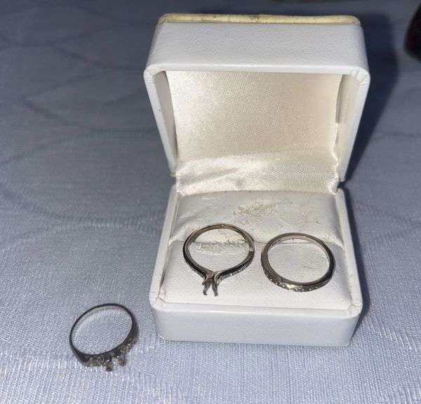 Wedding Rings - Auction Ohio