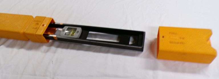 Johnson 48" Level Guard Level with Plastic Carrying Case - Auction Ohio