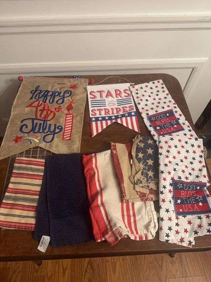 Kitchen Towels / Flags - Auction Ohio
