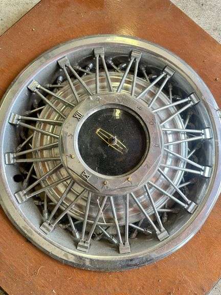 Wall Display Shelves & Hubcap Decor - Auction Ohio
