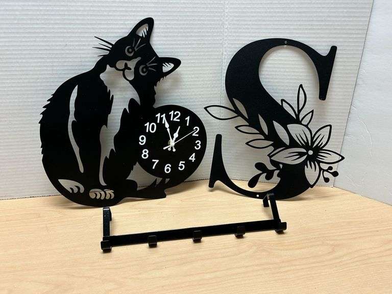 All Metal Cat Clock, Decorative “S”, and Hook Rail - Auction Ohio