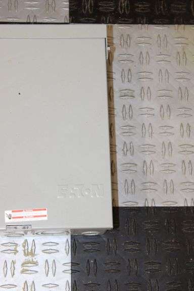 Eaton Safety Switch Box - Auction Ohio