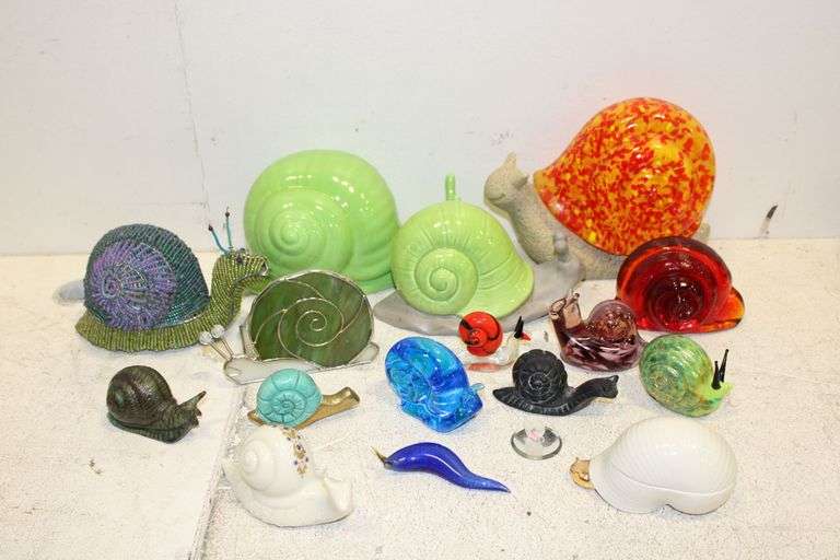 Awesome Snail Collection - Auction Ohio