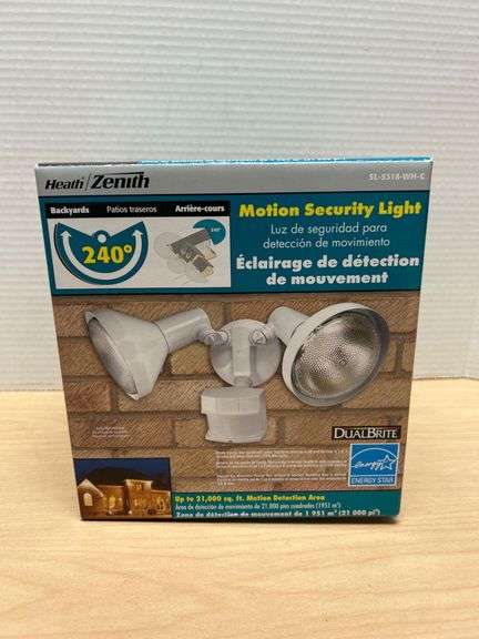 Heath/Zenith Motion Security Light with DualBrite Technology - Auction Ohio