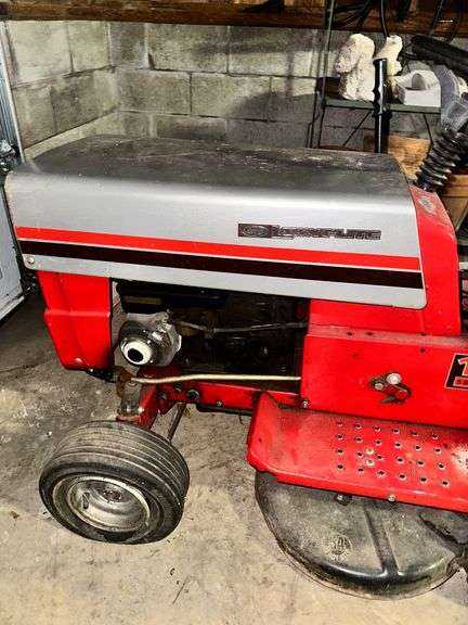 MTD 10HP Riding Lawn Tractor - Auction Ohio