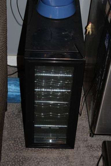 Win Cooler - Auction Ohio