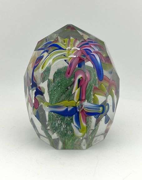 Multi Faceted - Art Glass Paperweight - Auction Ohio
