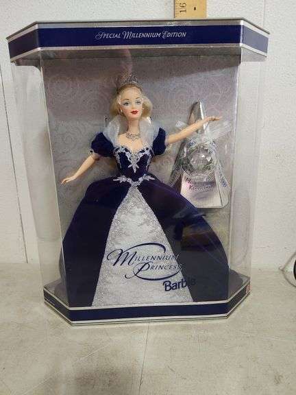 2000 Millennium Princess Barbie - Auction Ohio