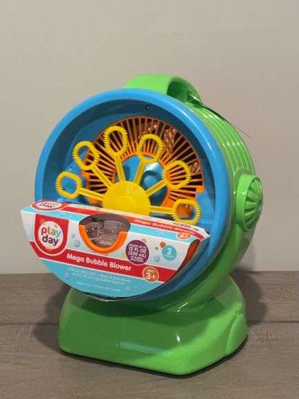 **NEW** Play Day Mega Bubble Blower, Battery Operated, Bubble Blowing ...