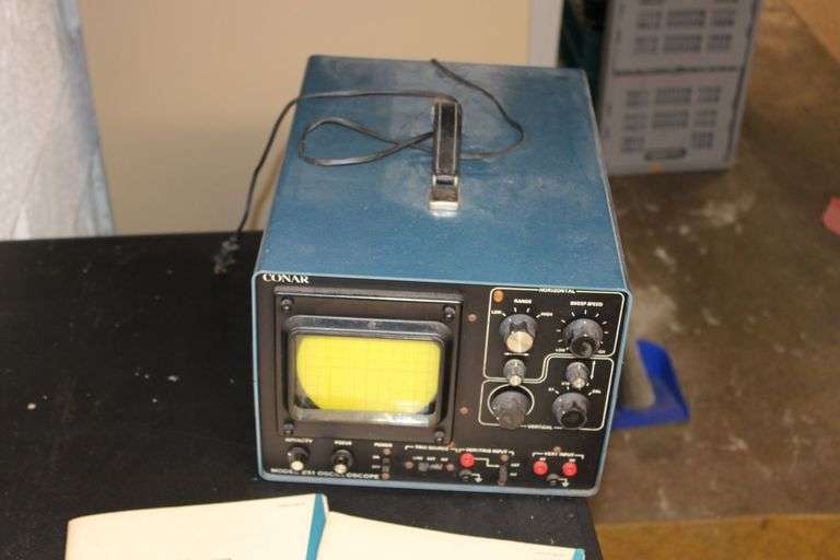 Conar Model 251 Oscilloscope - Auction Ohio