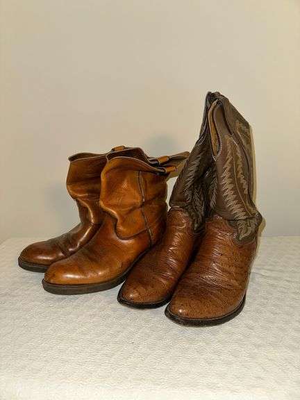 Pair of Vintage Cowboy Boots - Auction Ohio