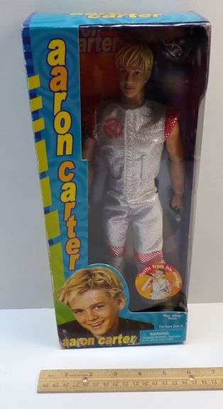 New 2001 Play Along Aaron Carter Action Figure - Auction Ohio